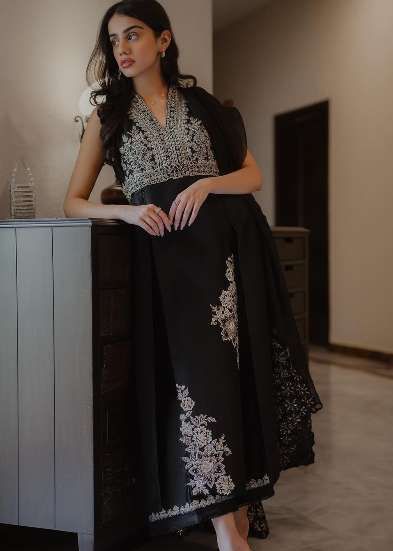 Arooba Asad – Umsha Official