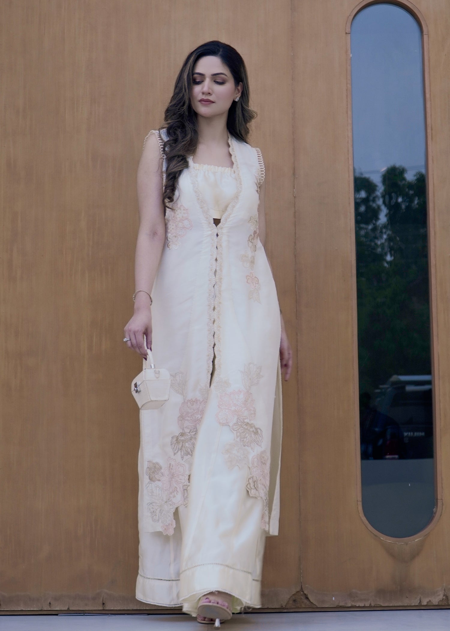 Client Diary 48 – Umsha Official