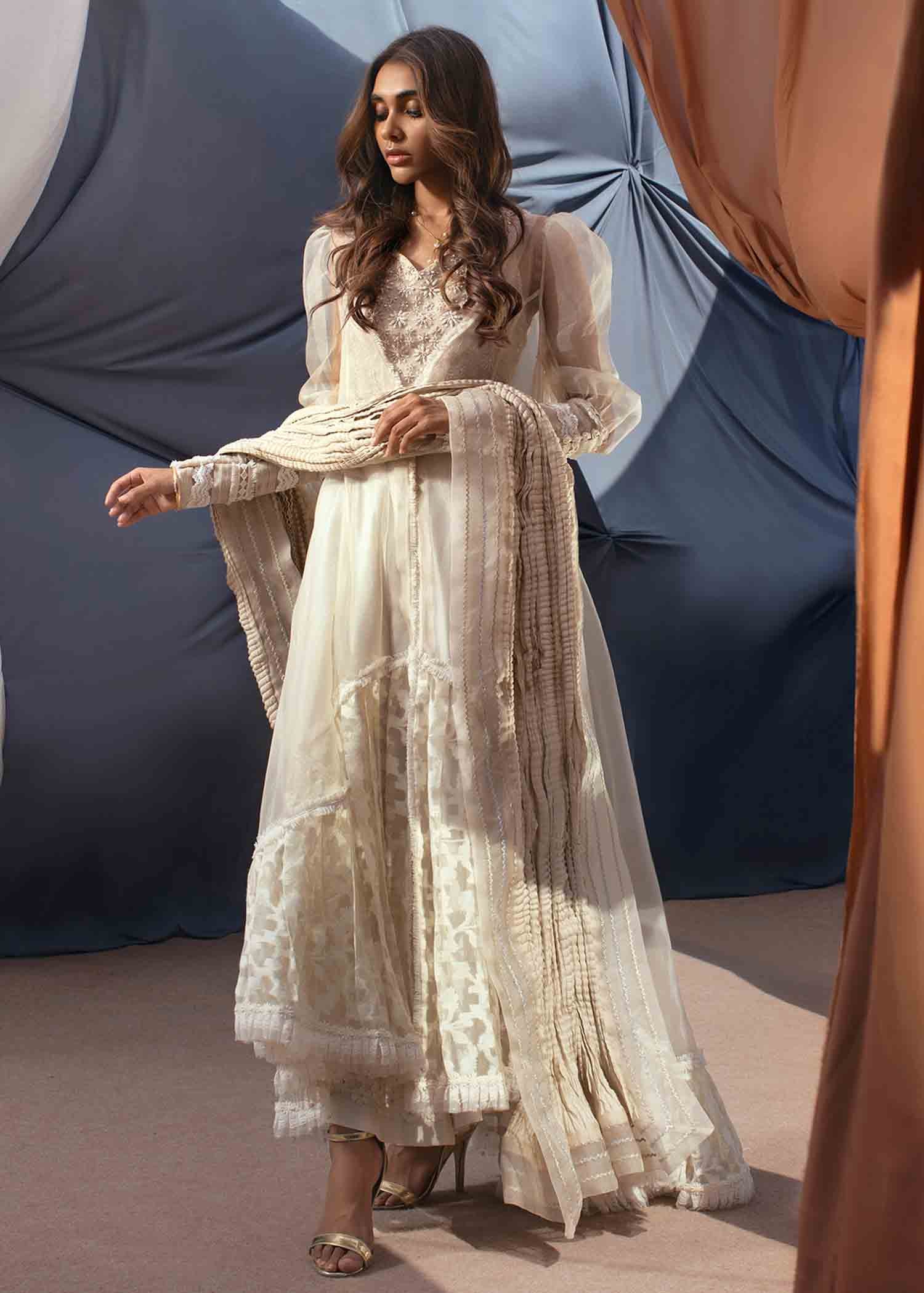 Lily White – Umsha Official