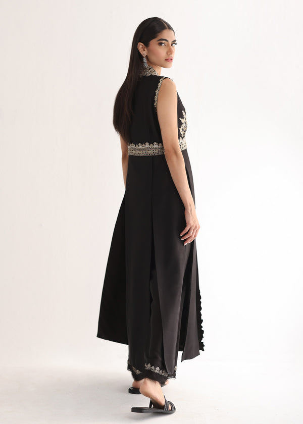 Umsha Official - Elegant Designer Wear & Bridal Couture