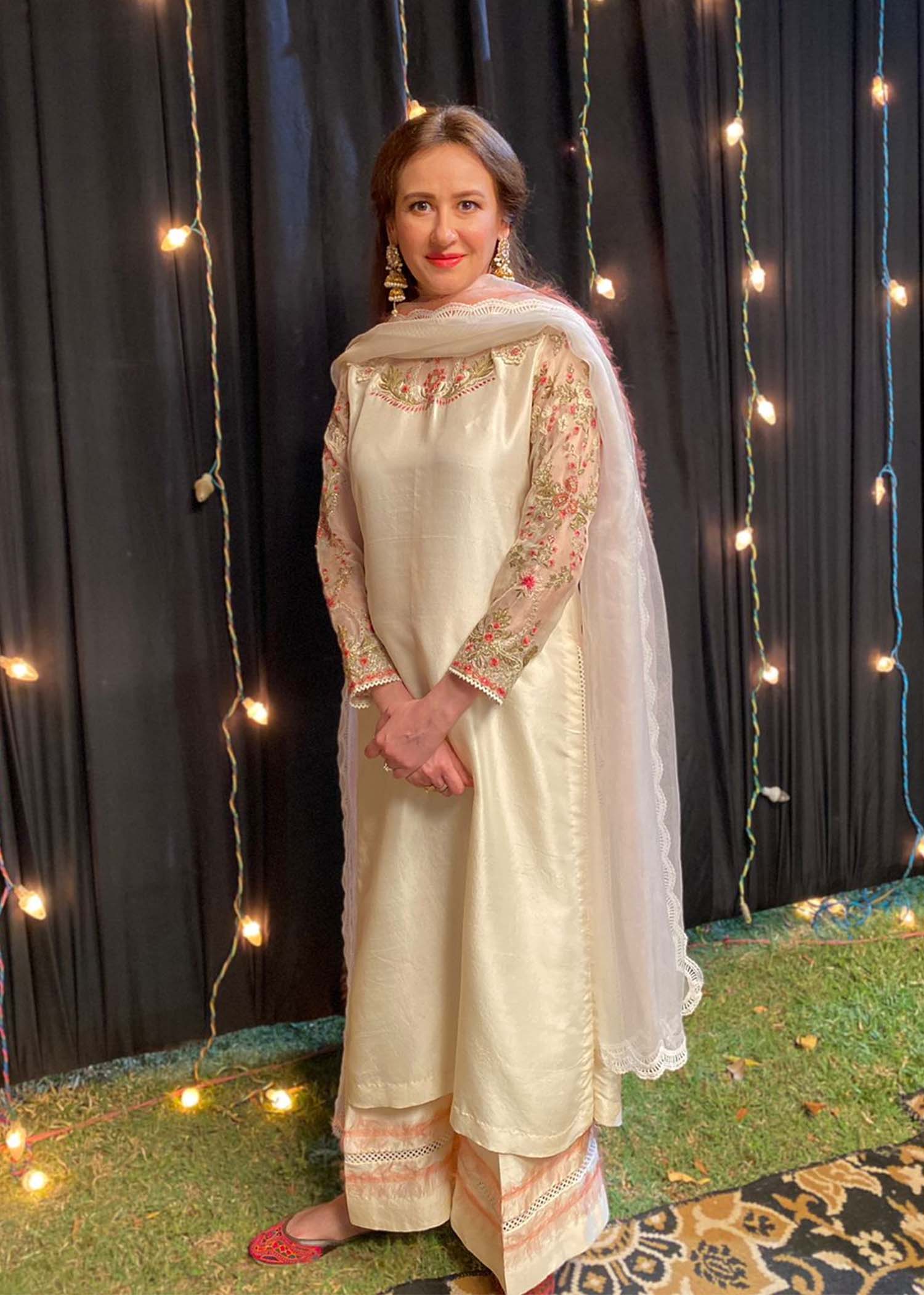 Arjumand Rahim – Umsha Official